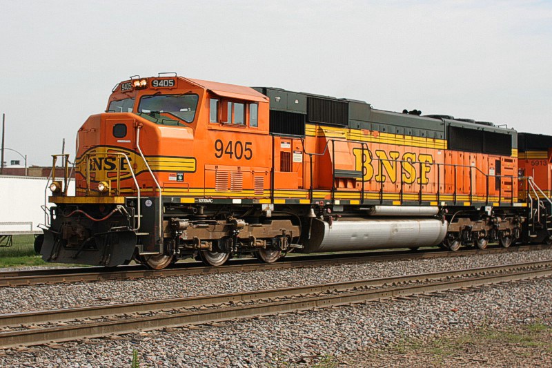 BNSF 9405